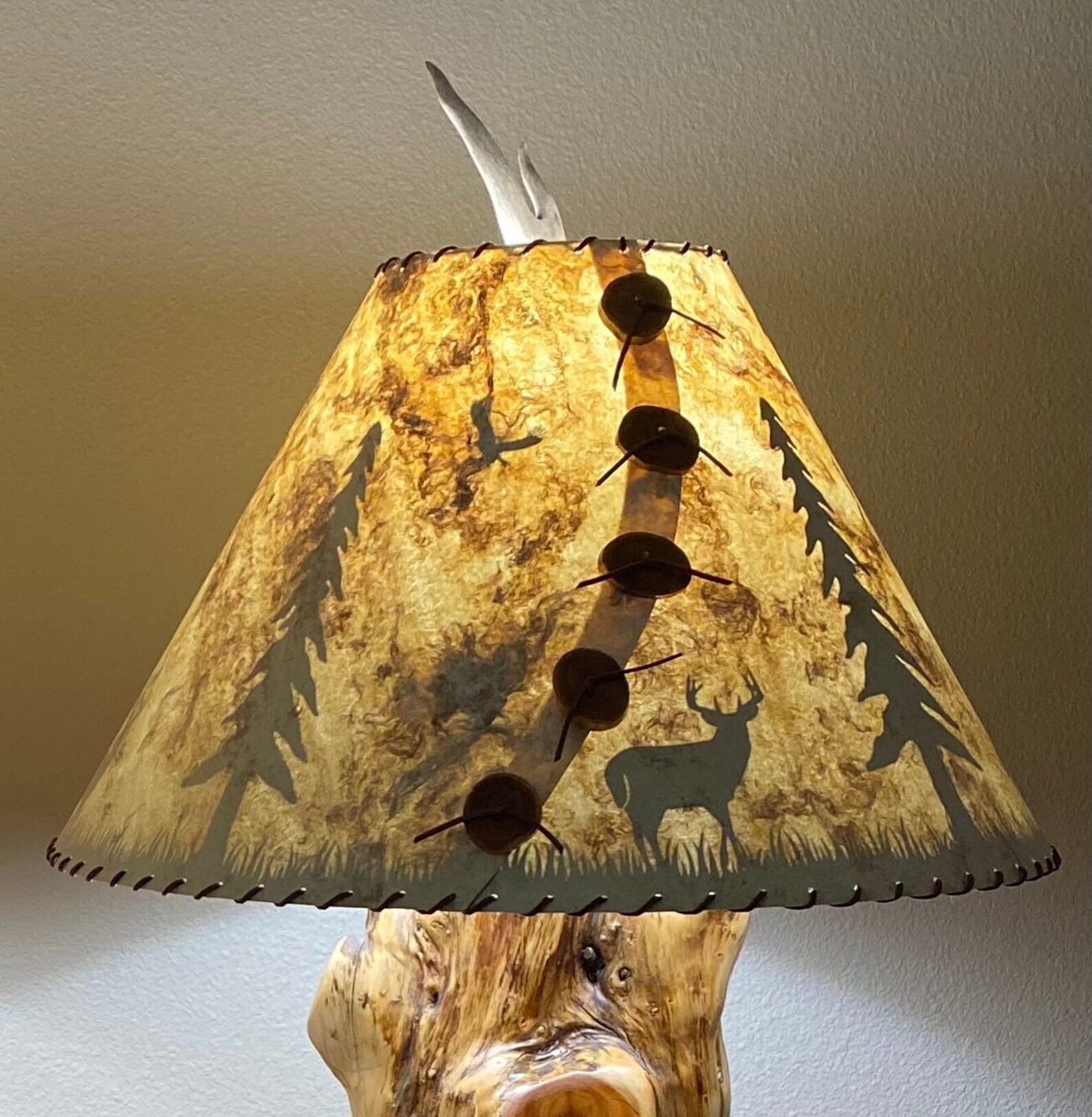 Rustic Cabin Wildlife Deer/elk Scene 21' Lampshade With Wooden Buttons ...