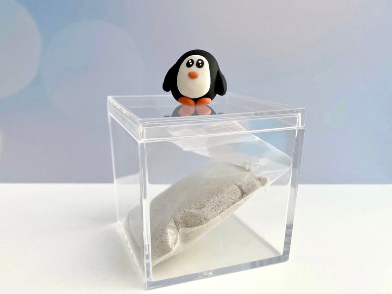 Penguin Desk Buddy, Kawaii Desk Decor, Fidget Toy for Stress Relief ...