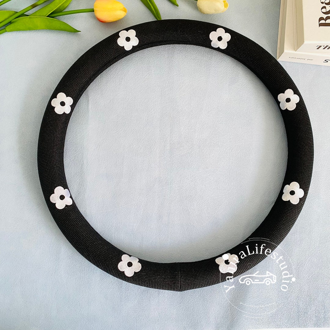 Cute White Daisy Steering Wheel Covers,38cm/15" Custom Text Steering ...