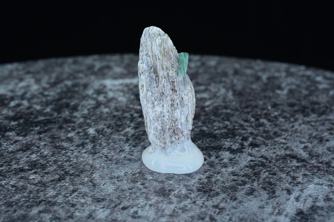 Rare Rarity, Emerald on Biotite Slate Matrix, Emerald Grade Habachtal ...