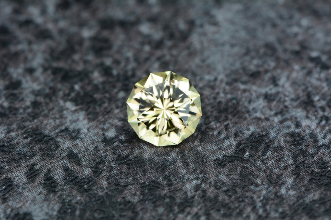 Heliodor 0.79 Carat Golden Yellow Naturally Faceted From Brazil ...