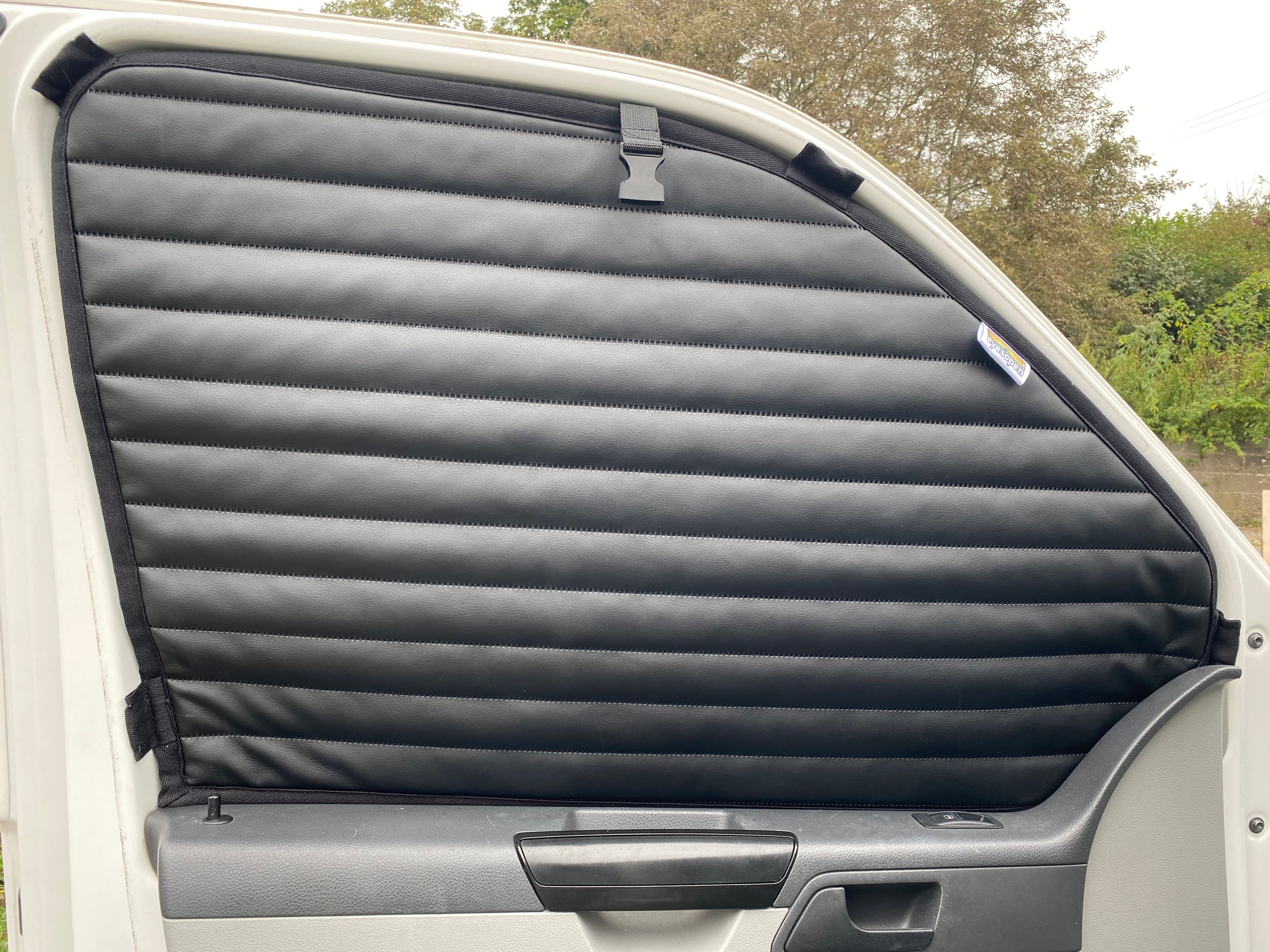 Volkswagen Transporter T6 UK Magnetic Thermal Blackout Campervan Window ...