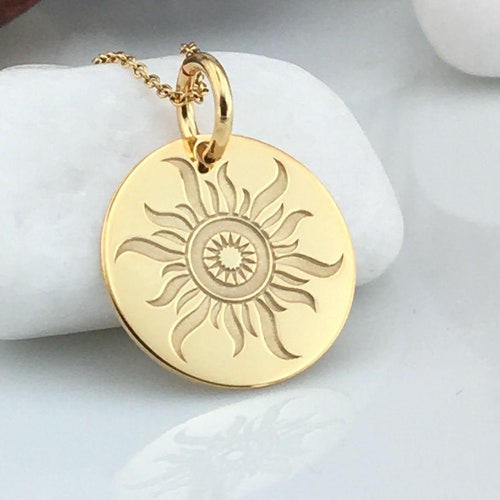 14k Yellow Gold Sun Pendant - Etsy
