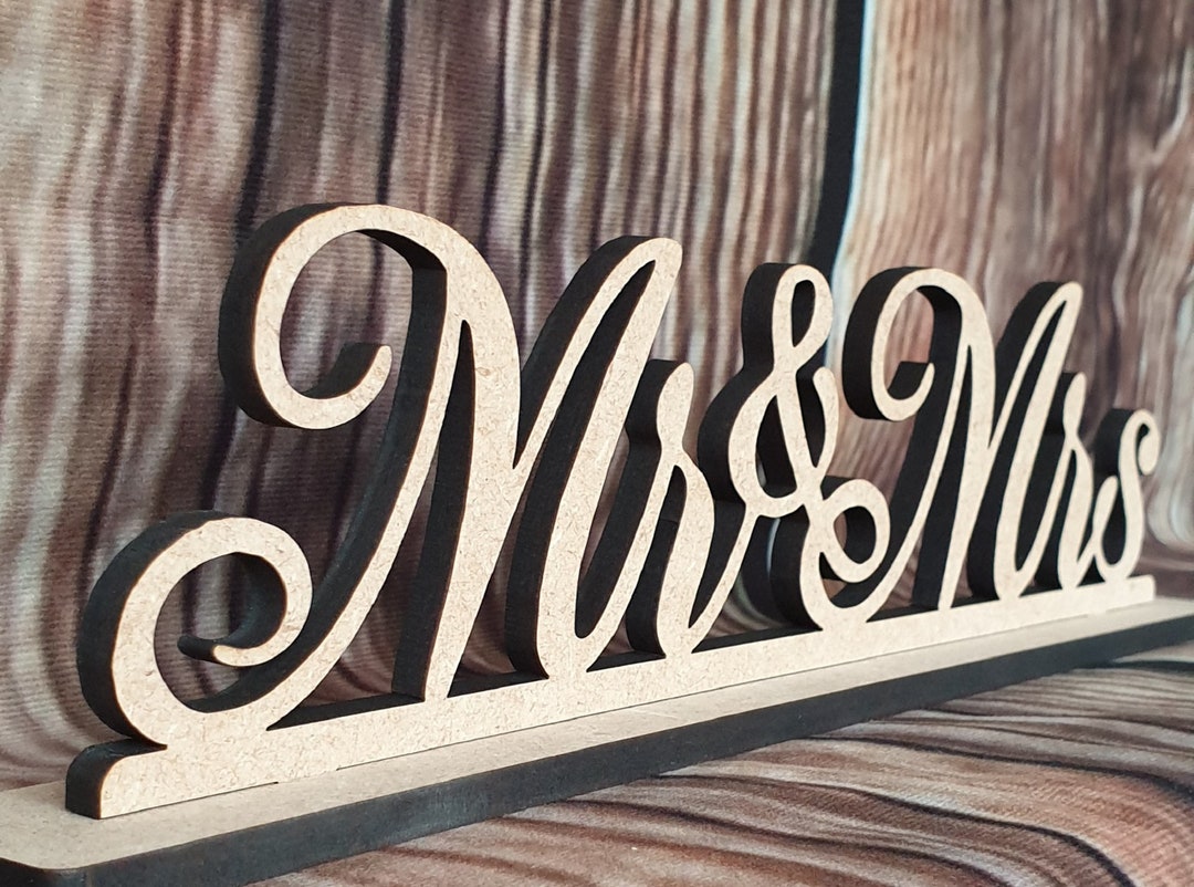 Mr and Mrs Table Sign Freestanding Sign Wedding Décor Freestanding ...