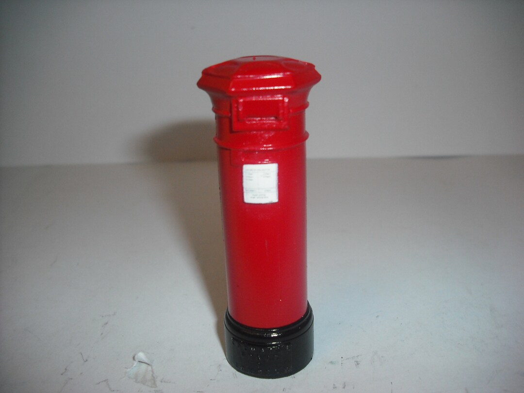 Promod Pillar & Telephone Boxes and Postman Figures Hand Crafted 1859 ...