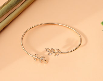 Brass Leaf Bracelet - Etsy