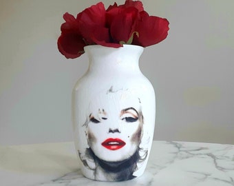 Monroe Glass Vase - Etsy