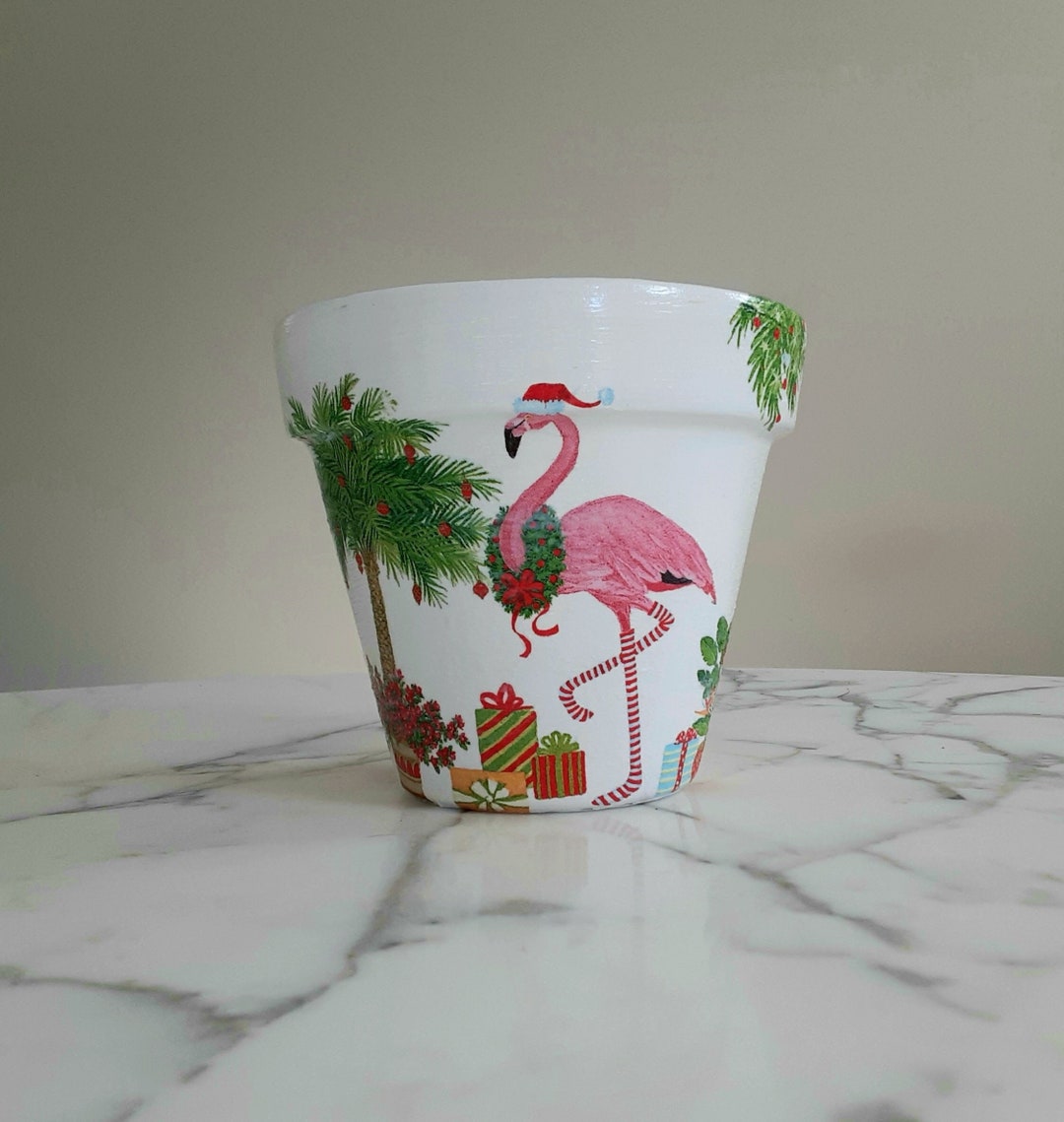 Flamingo Christmas Clay Pot: Holiday Home Decor, Tropical Gift (6-inch ...