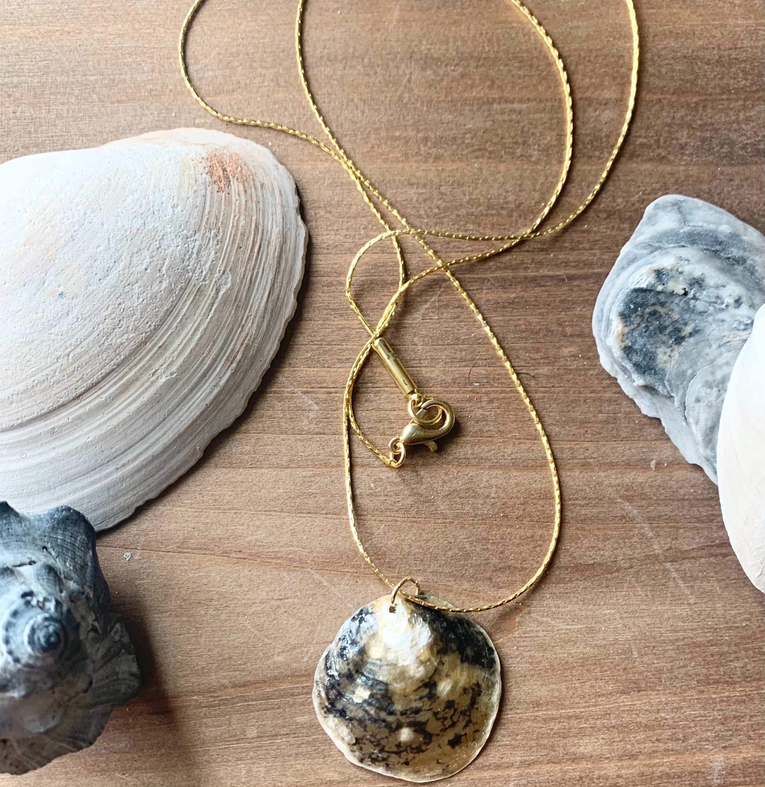 WEB 18k Gold Plated Jingle Shell Necklace - Etsy