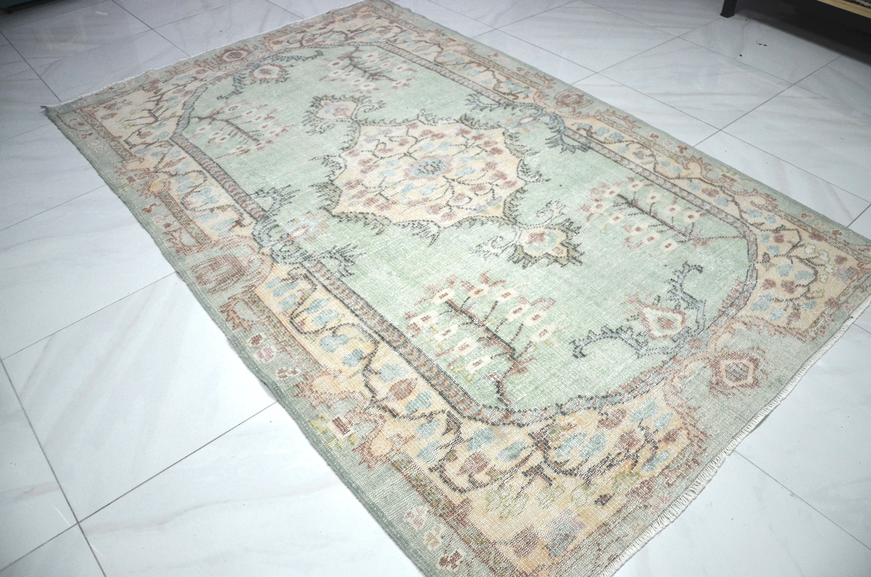 60s Turkish Green Rug Faded Green Rug Vintage Medallion - Etsy