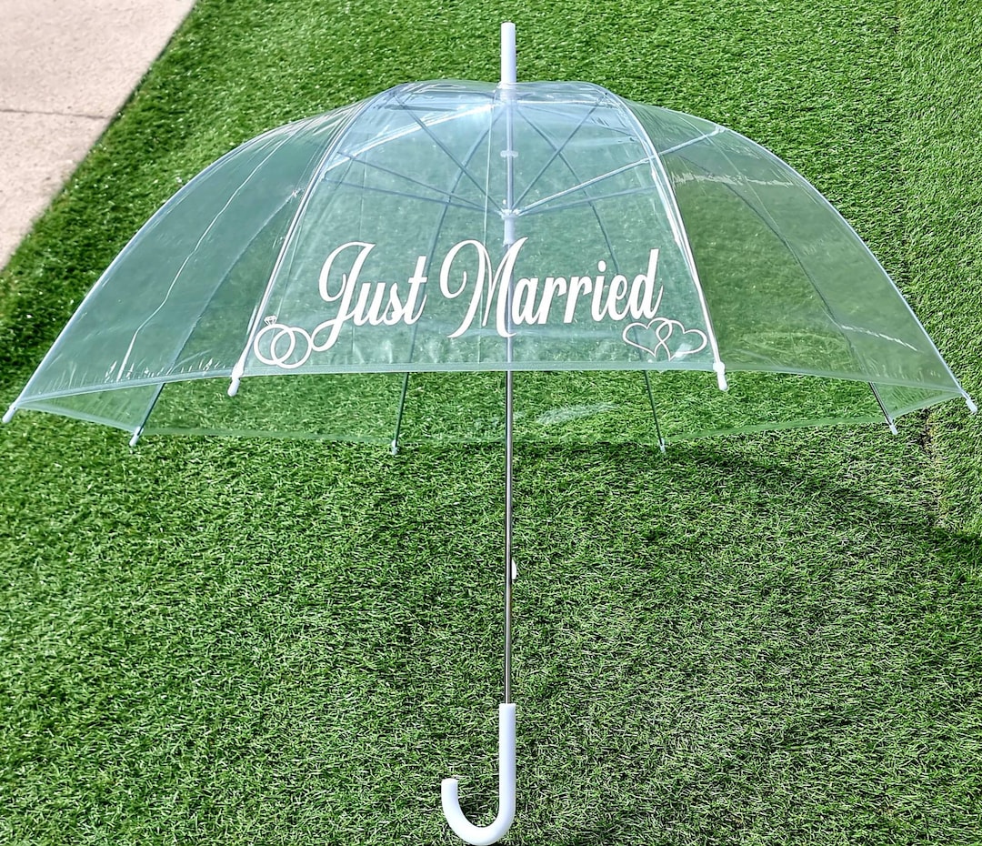 Personalized Wedding Umbrella: Clear Bubble Dome, Just Married Gift - Etsy