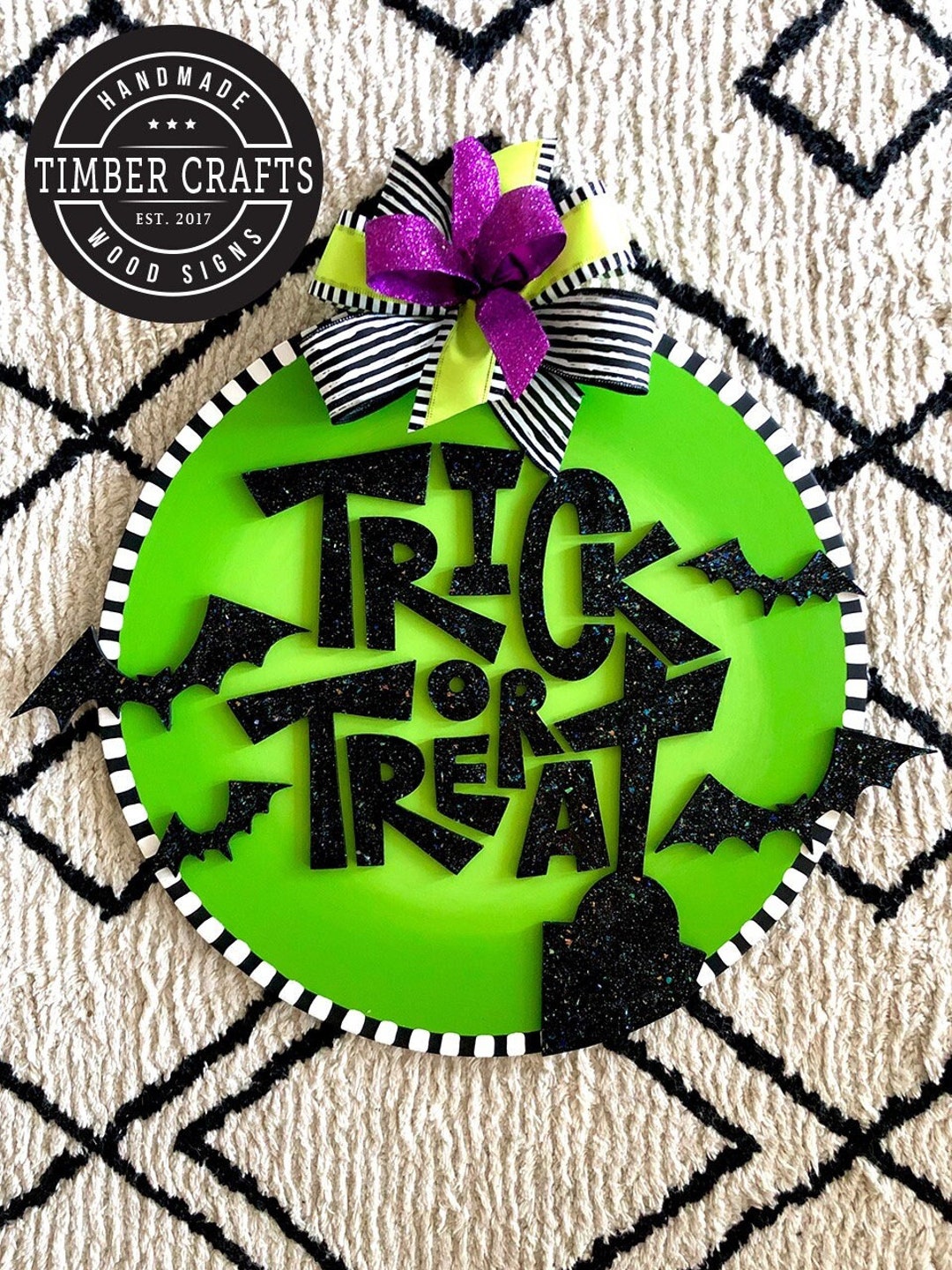 Trick or Treat Door Hanger, Halloween Door Hanger, Halloween Decor - Etsy