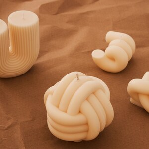 Large KNOT Candle - Rope Decorative Candle, Ball of Yarn Scented ...