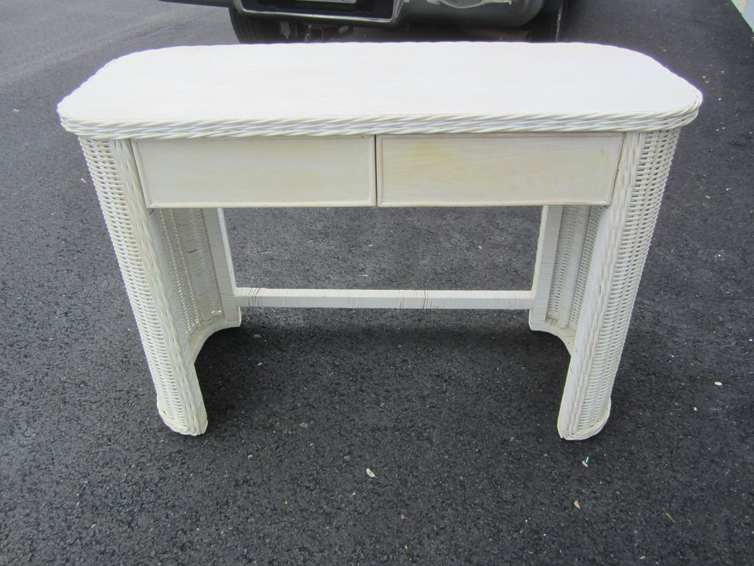 PIER 1 Wicker Set, Desk/sidebar, NO Shipping Pick up Only - Etsy