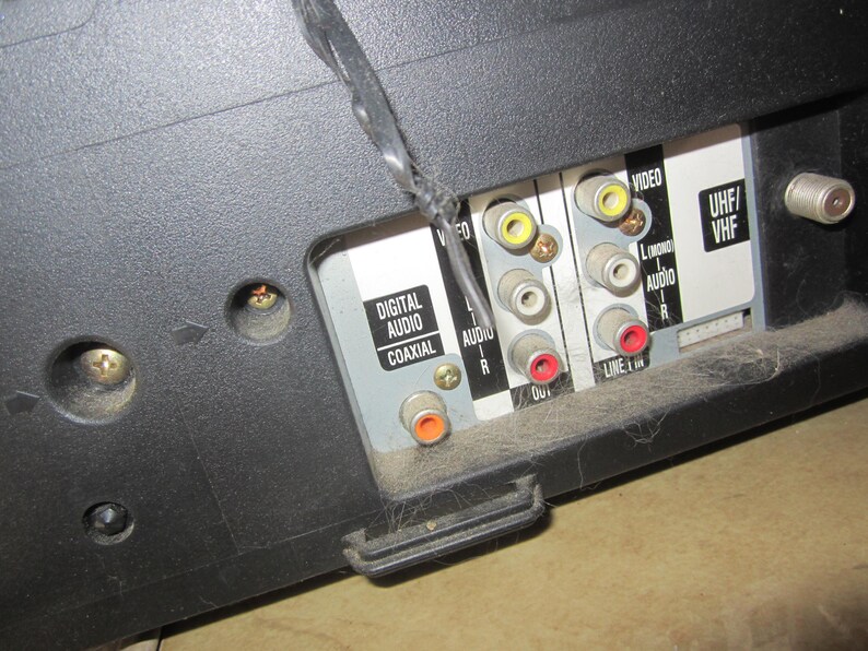 Vtg JVC 20'' Television W/built in DVD Player, Front Controls NO ...