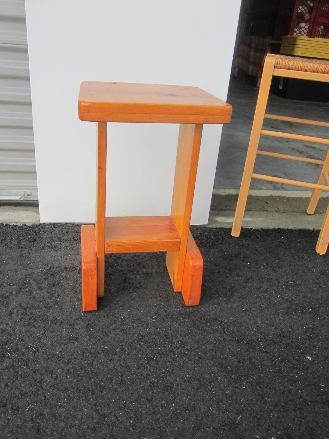 Vtg Handmade Small Tabe/plant Stand Chunky Soid Wood Construction - Etsy