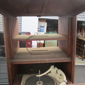 Antique Garrard Phonograph W/wood Cabinet Case, Model 210, Pick up Only ...