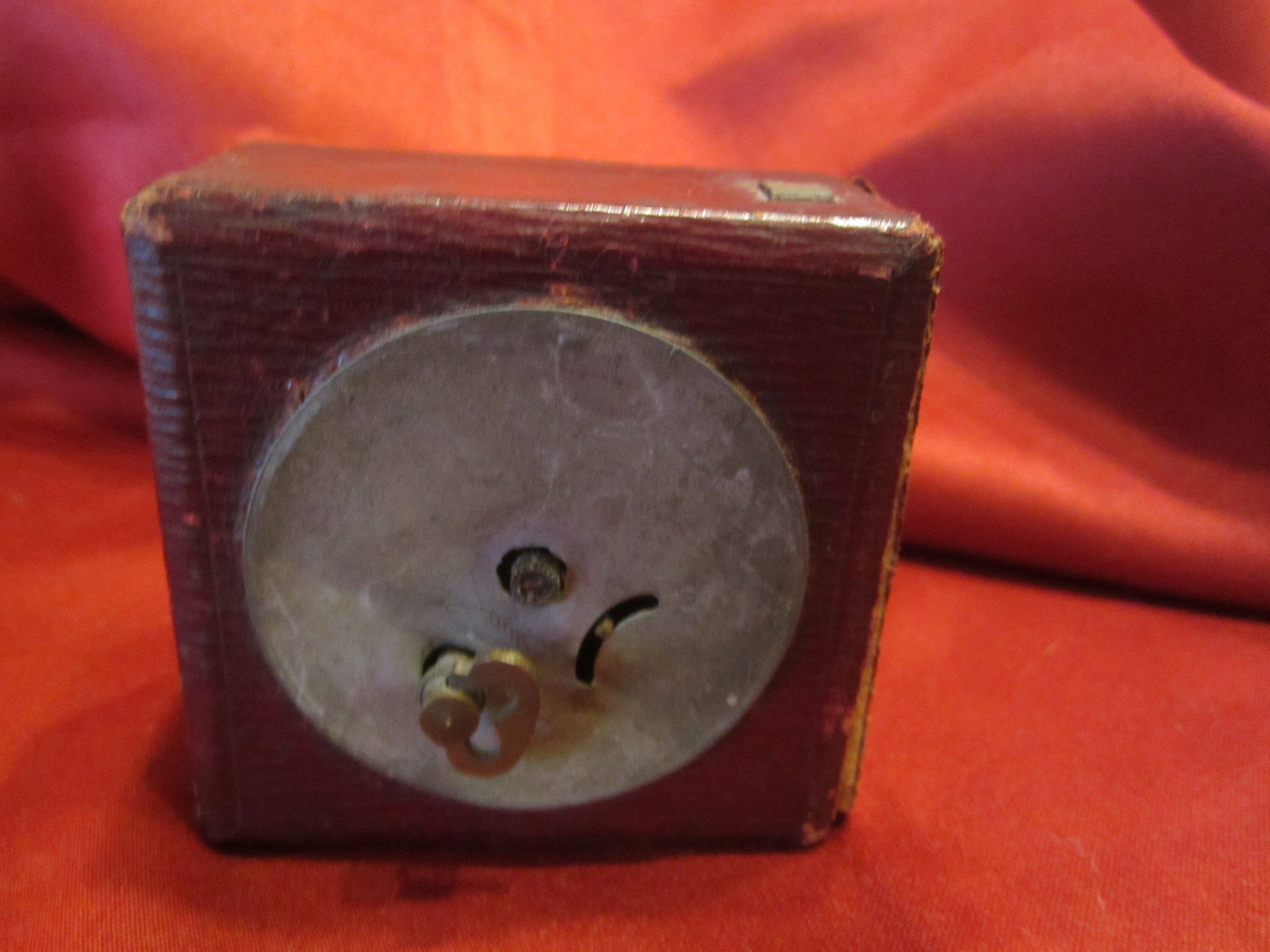 UNIQUE Vtg Clock in Square Leather Box, Wind-up - Etsy