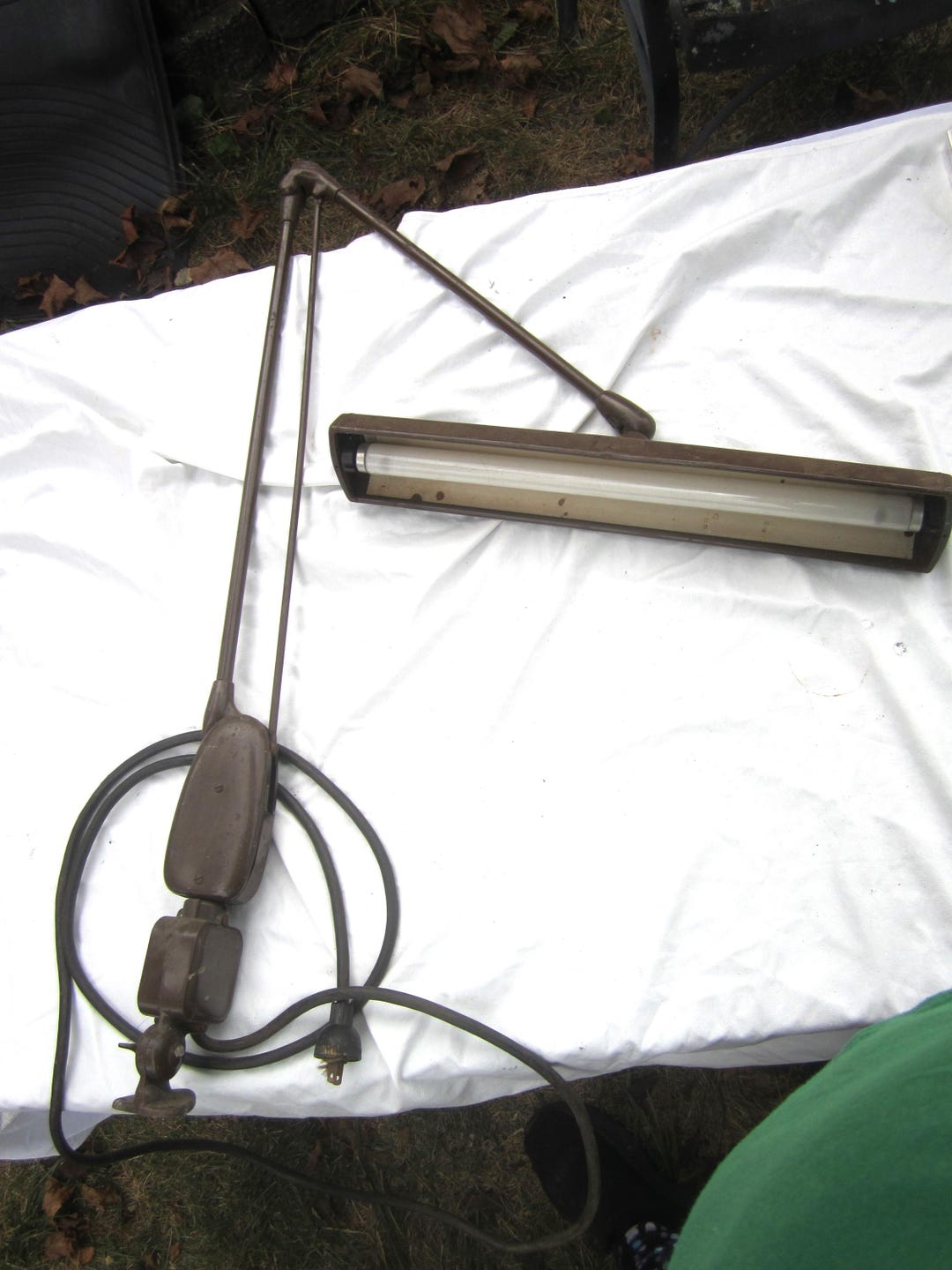 Vtg Multi-position Fluorescent Lamp, Dazor Floating Lamp - Etsy