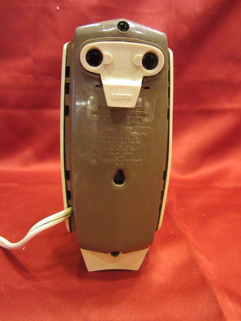 Retro 70's HAMILTON BEACH SCOVILL Mixette Hand Mixer, 3 Speed - Etsy