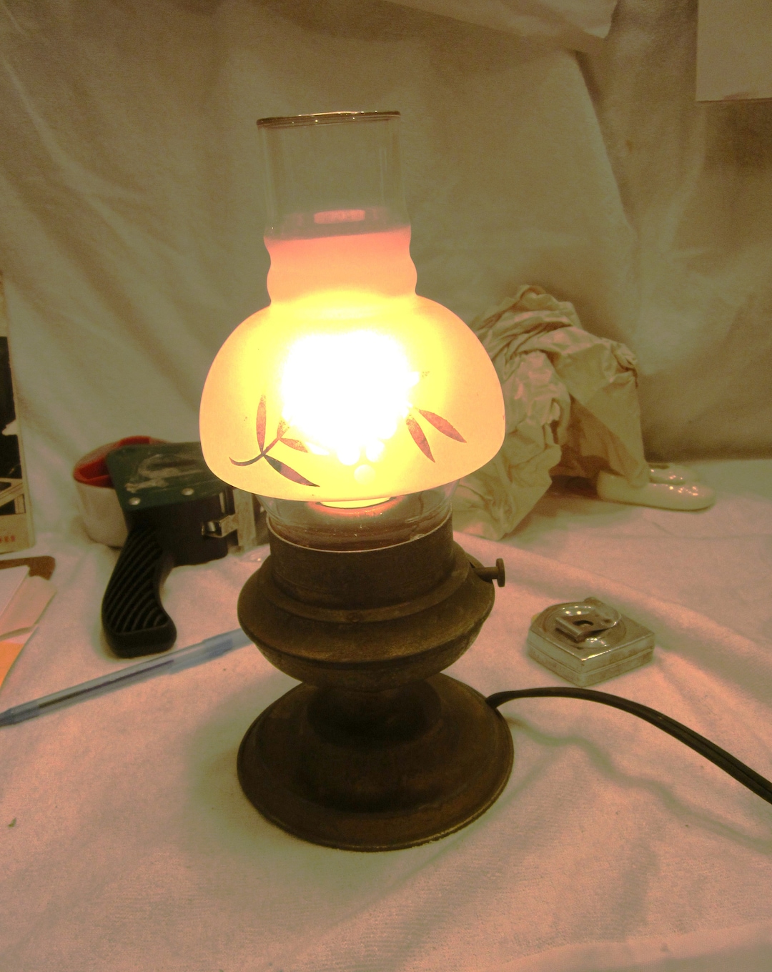 Vtg 40's Glass & Brass Electric Hurricane Lamp, W/dimmer - Etsy