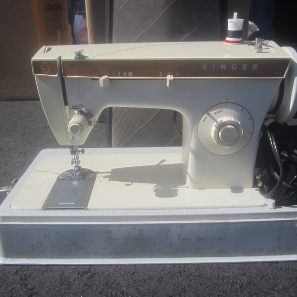 Vintage Singer Portable Sewing Machine - Etsy