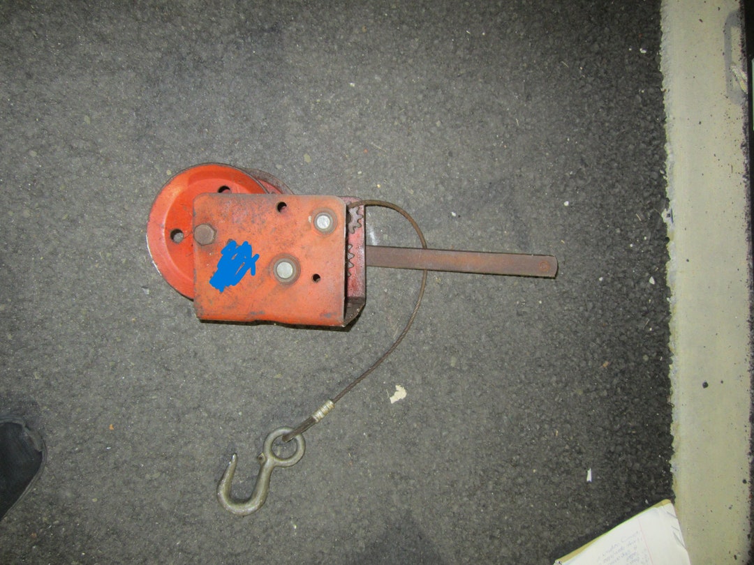 Vtg Winch, Hand Crank, Red, With Some Wire Cable & Hook - Etsy