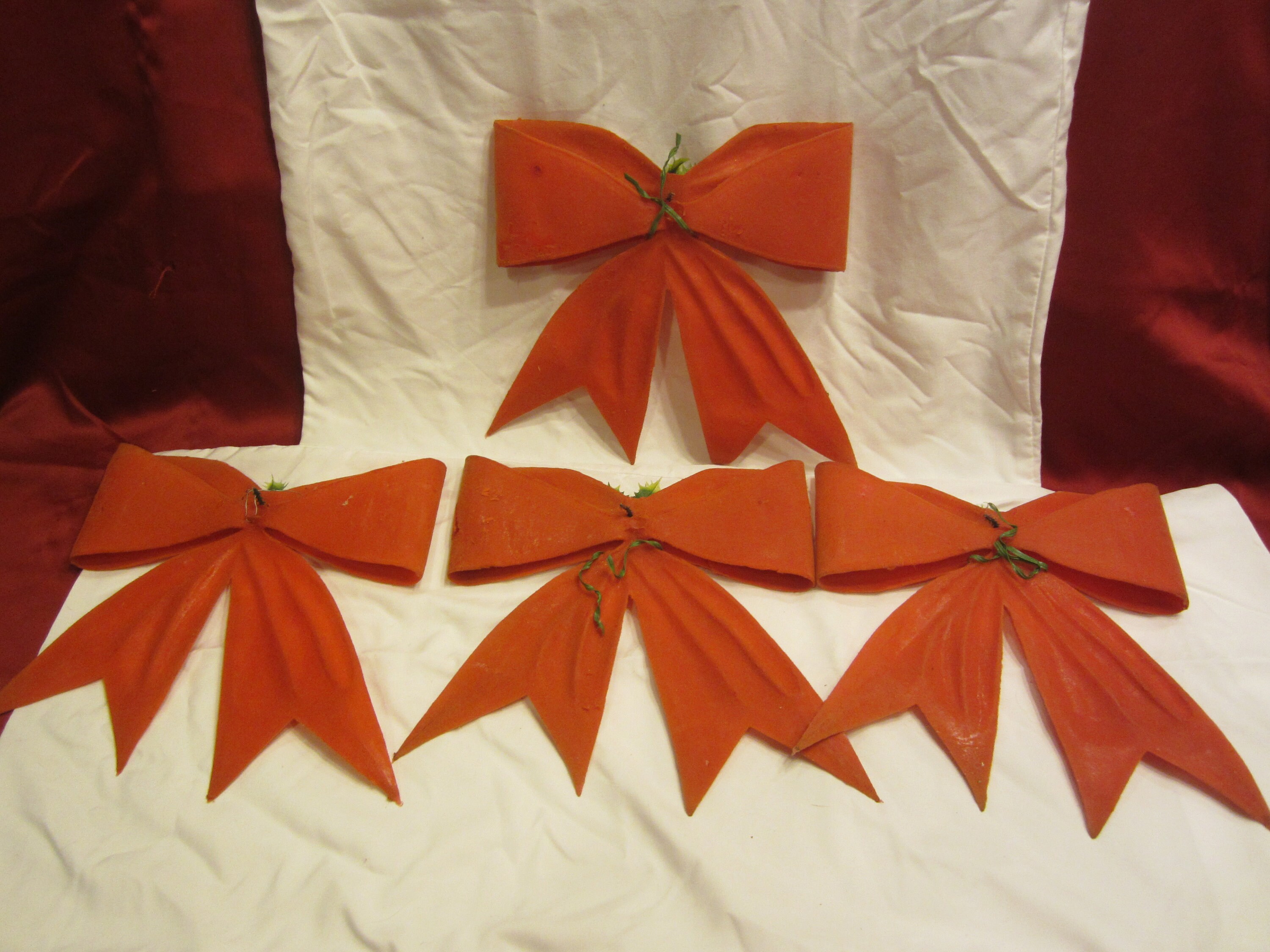 Retro Flocked Plastic Bows, Red Holiday Bows W/holly Center, Set of 4 ...