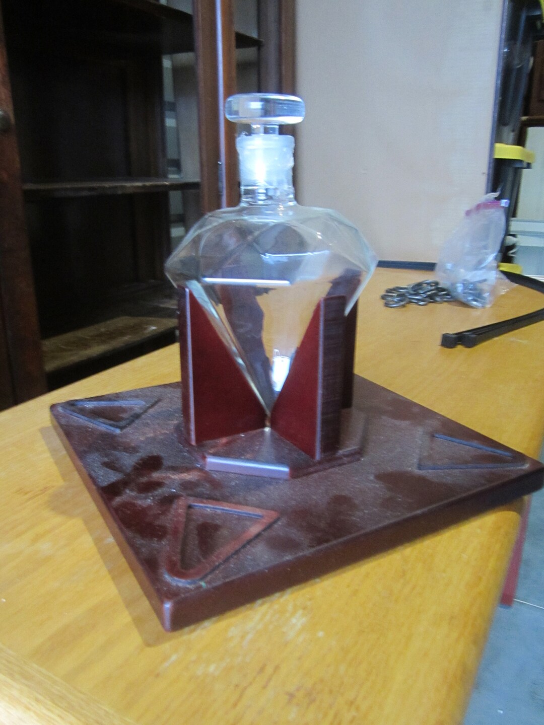 The Wine Savant, Diamond Shaped Decanter W/wood Holder - Etsy
