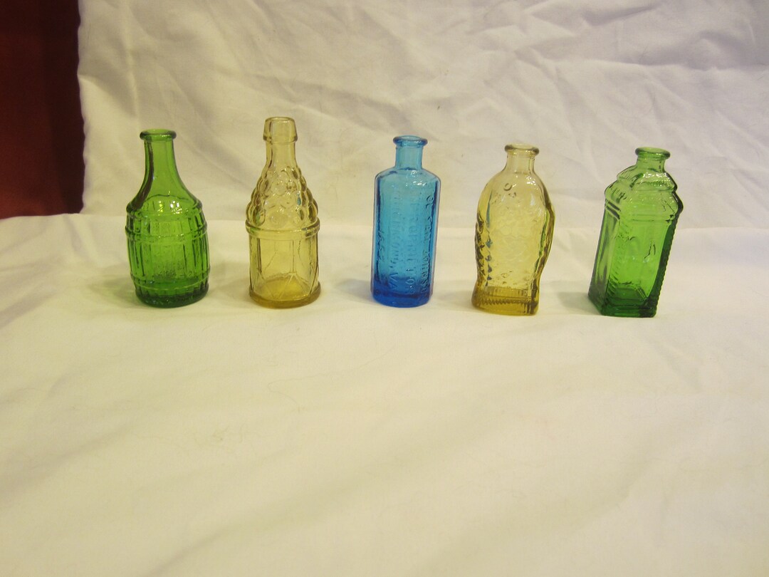 VTG 80'S MINI BOTTLES Embossed Collectibles Wheaton 10ea 3 Left - Etsy
