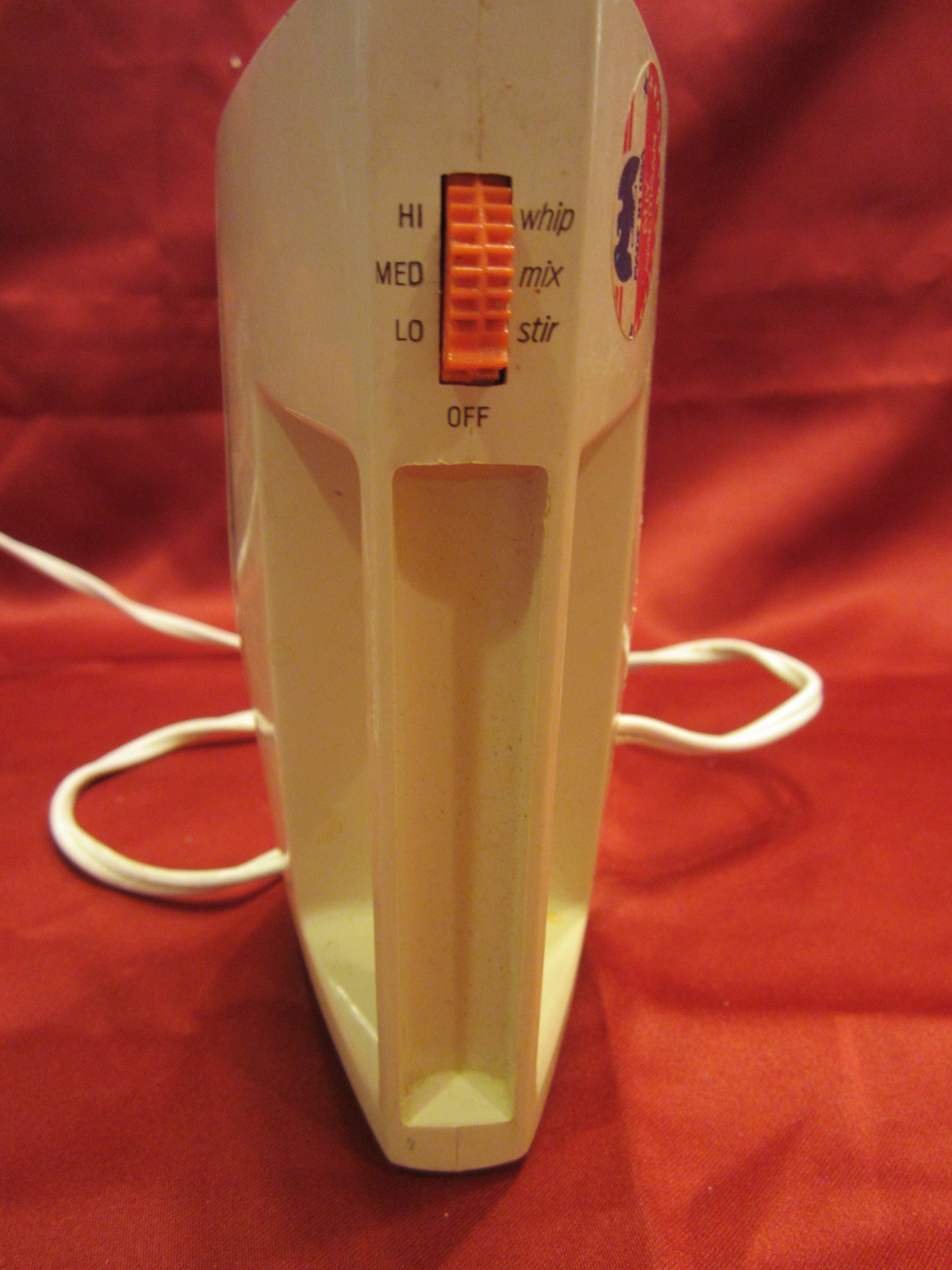 Retro 70's HAMILTON BEACH SCOVILL Mixette Hand Mixer, 3 Speed - Etsy