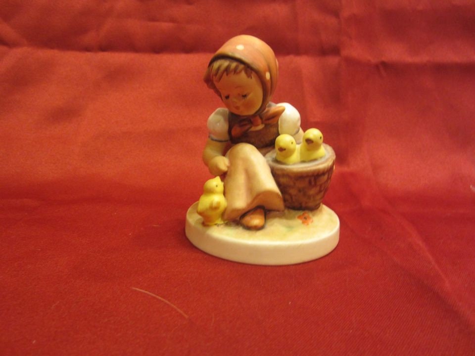 VTG 60'S Hummel/goebel chick Girl Figurine - Etsy