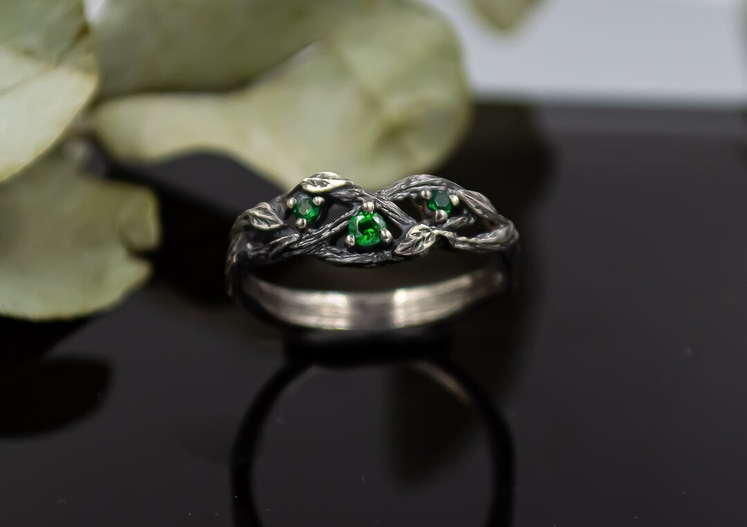 Unique Branch Ring Branch and Leaves Engagement Ring Tree - Etsy