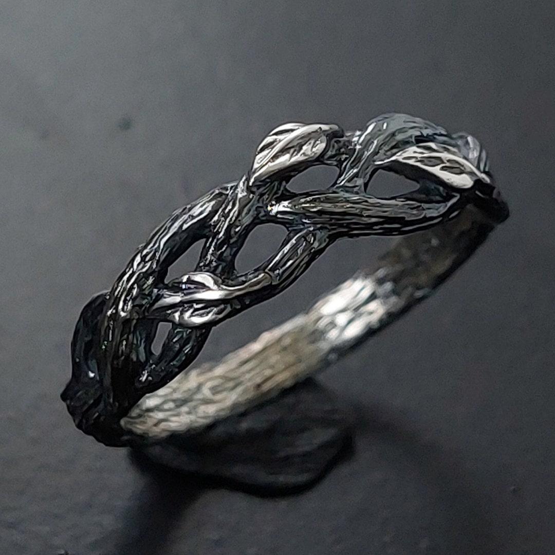 Engagement Forest Silver With Magics to Stones and Leaves Twisted Ring ...