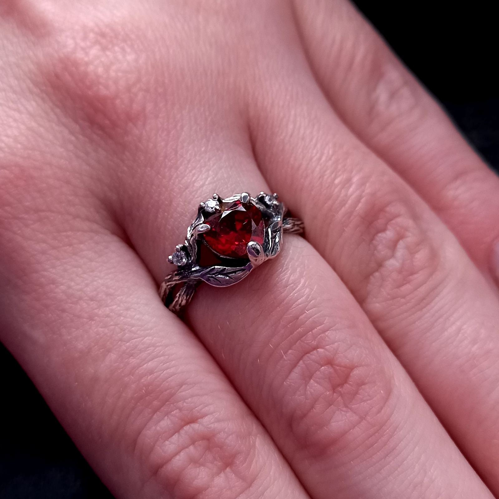 Unique Branch Ring Branch and Leaves Engagement Ring Tree - Etsy