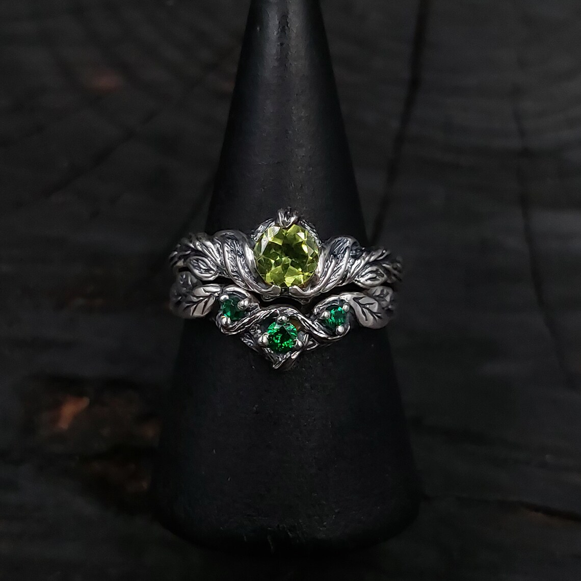Unique Branch Ring Branch and Leaves Engagement Ring Tree - Etsy