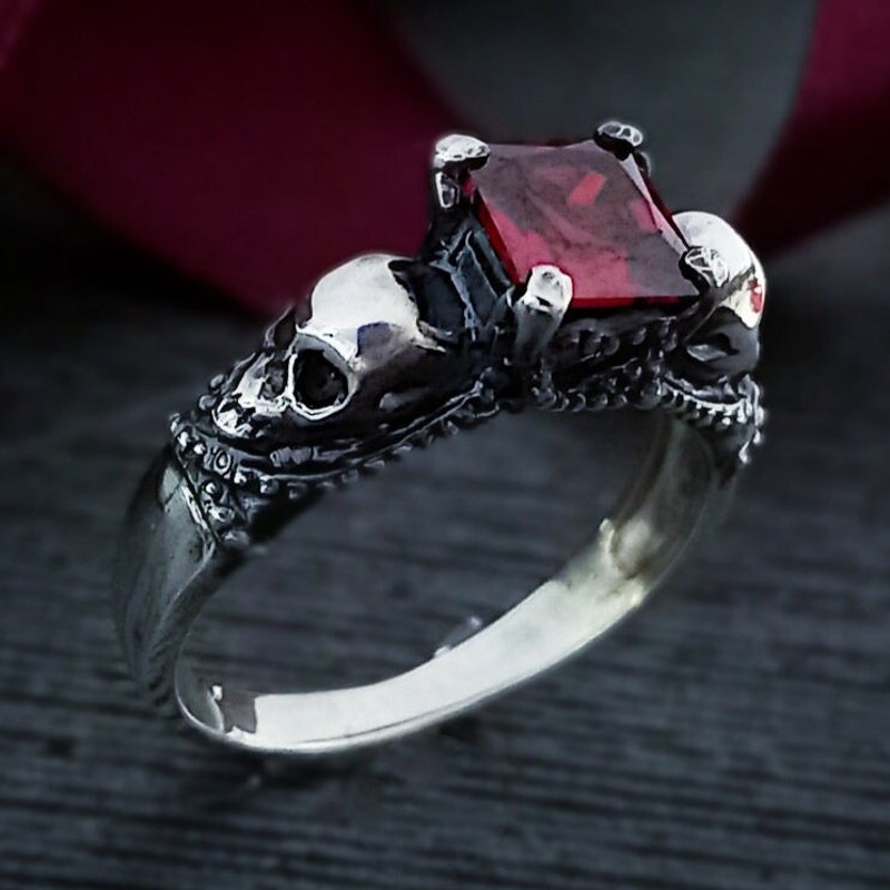 Skull Wedding Ring - Etsy