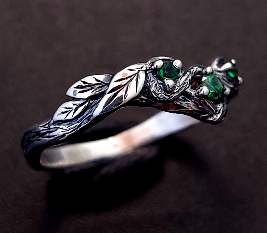 Engagement Forest Silver With Magics to Stones and Leaves Twisted Ring ...
