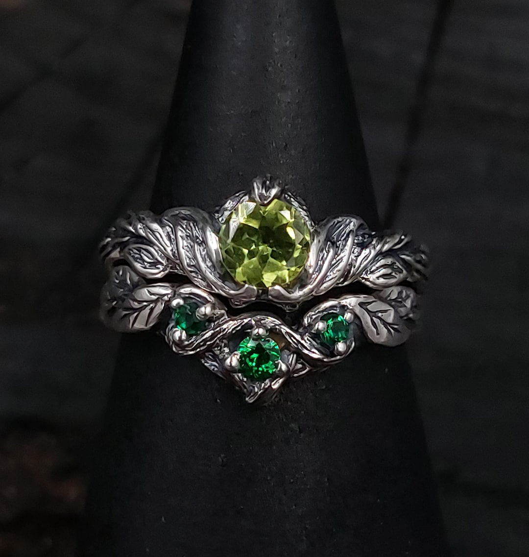 Unique Branch Ring Branch and Leaves Engagement Ring Tree - Etsy