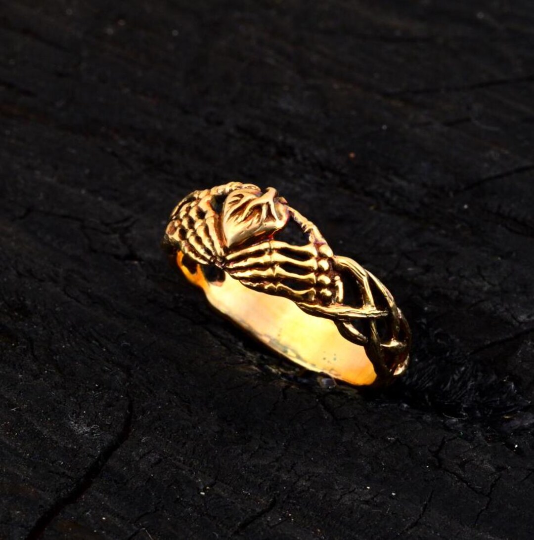 Bronze Dark Gothic Ring | Gothic Engagement Ring | Goth Promise Ring ...