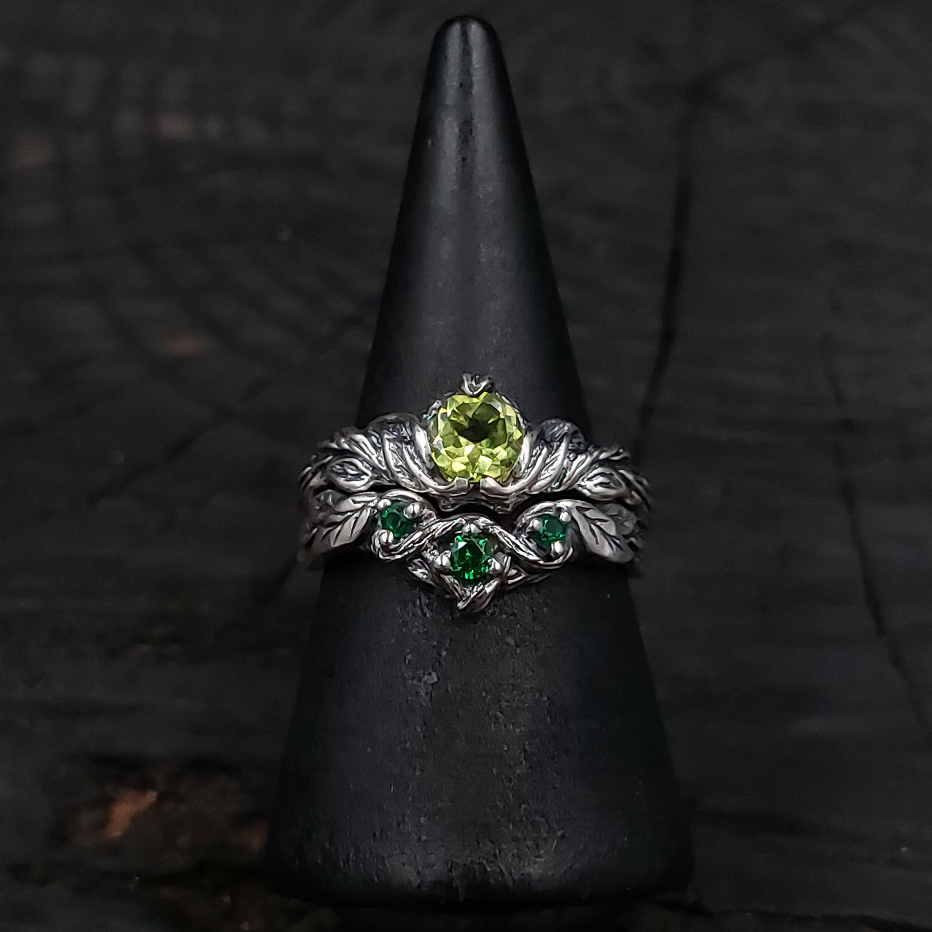 Unique Branch Ring Branch and Leaves Engagement Ring Tree - Etsy