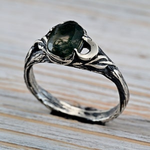 Moon Inspired Moss Agate Ring in Textured Sterling Silver, Unique ...