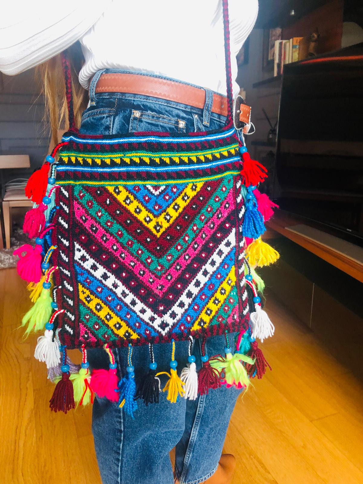 Pompom Boho Crossbody Bag / bolso boho-chic para mujer / bolso de ...