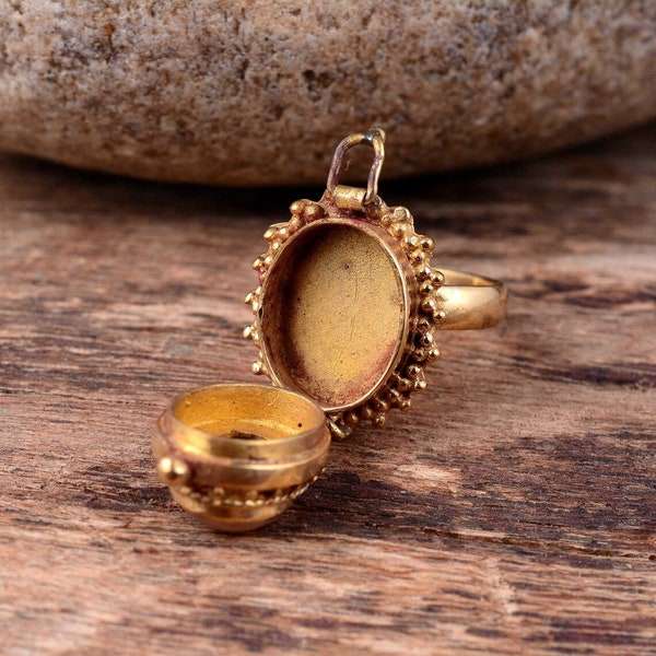 Secret Compartment Ring - Etsy