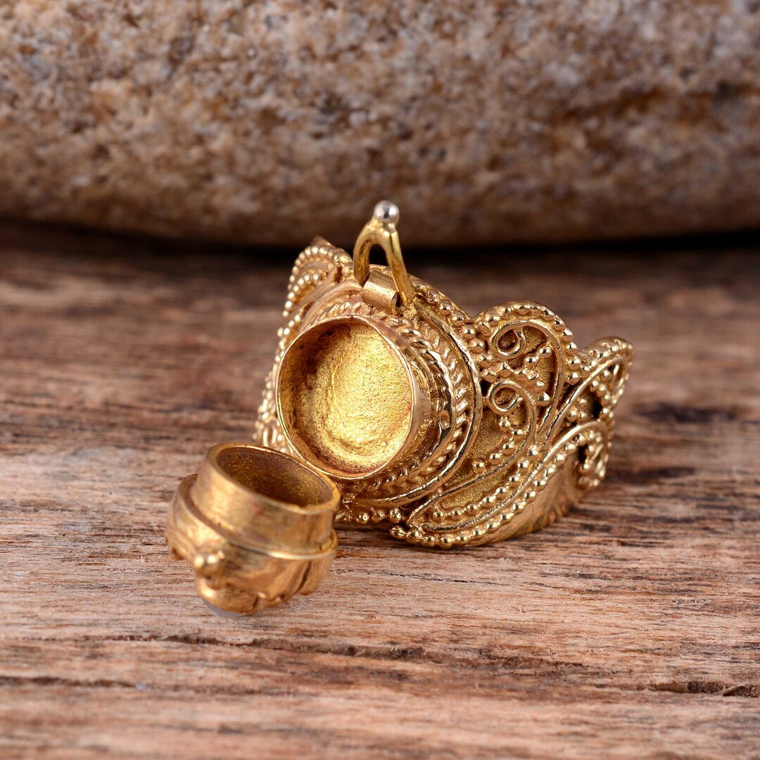Rainbow Moonstone Poison Ring, Secret Poison Ring, Brass Poison Ring ...