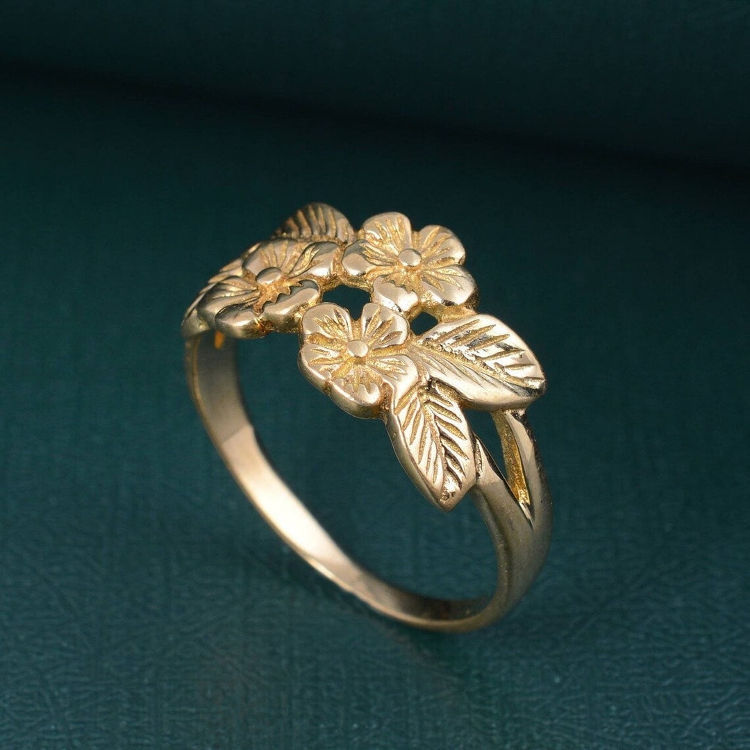 Brass Flower Ring, Floral Ring, Vintage Flower Ring, Gift for Her ...