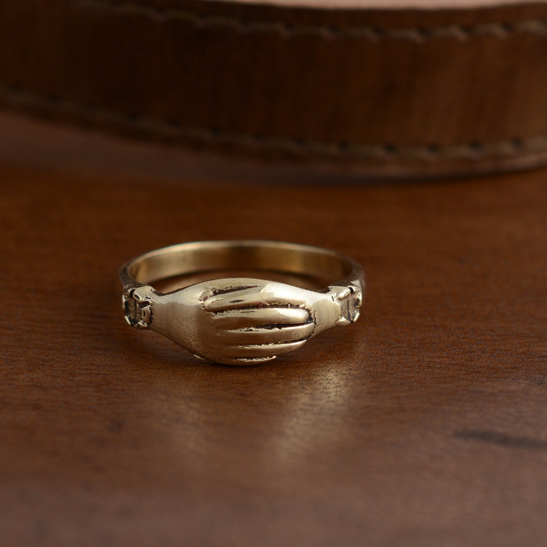 Dainty Handshake Ring, Hand Holding Ring, Friendship Ring, Promise Ring ...