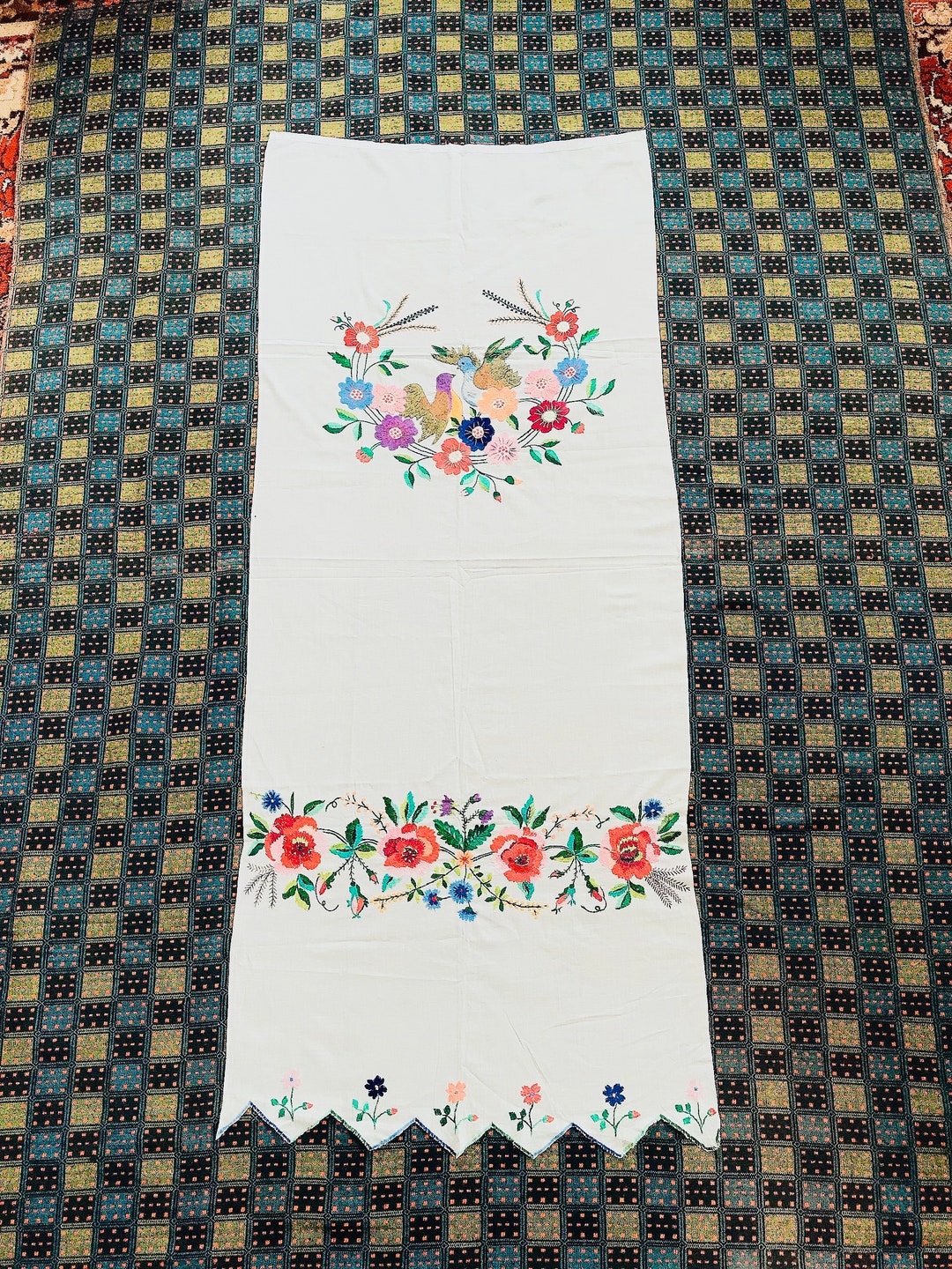 Vintage Hand Embroidery Doves Embroidery Embroidery Wall Art Needle ...