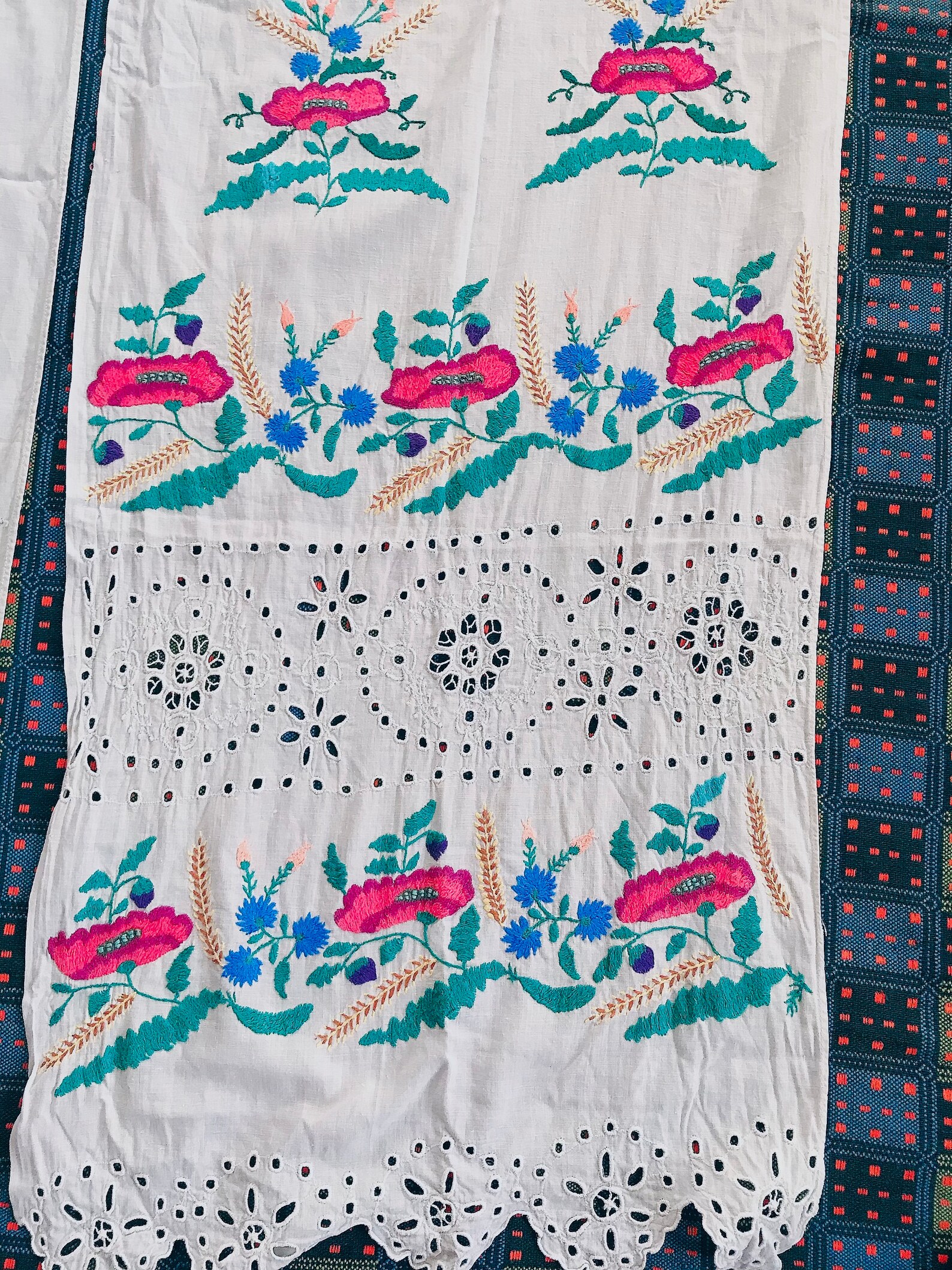 Ukrainian Embroidery Hand Embroidery Vintage Embroidery - Etsy