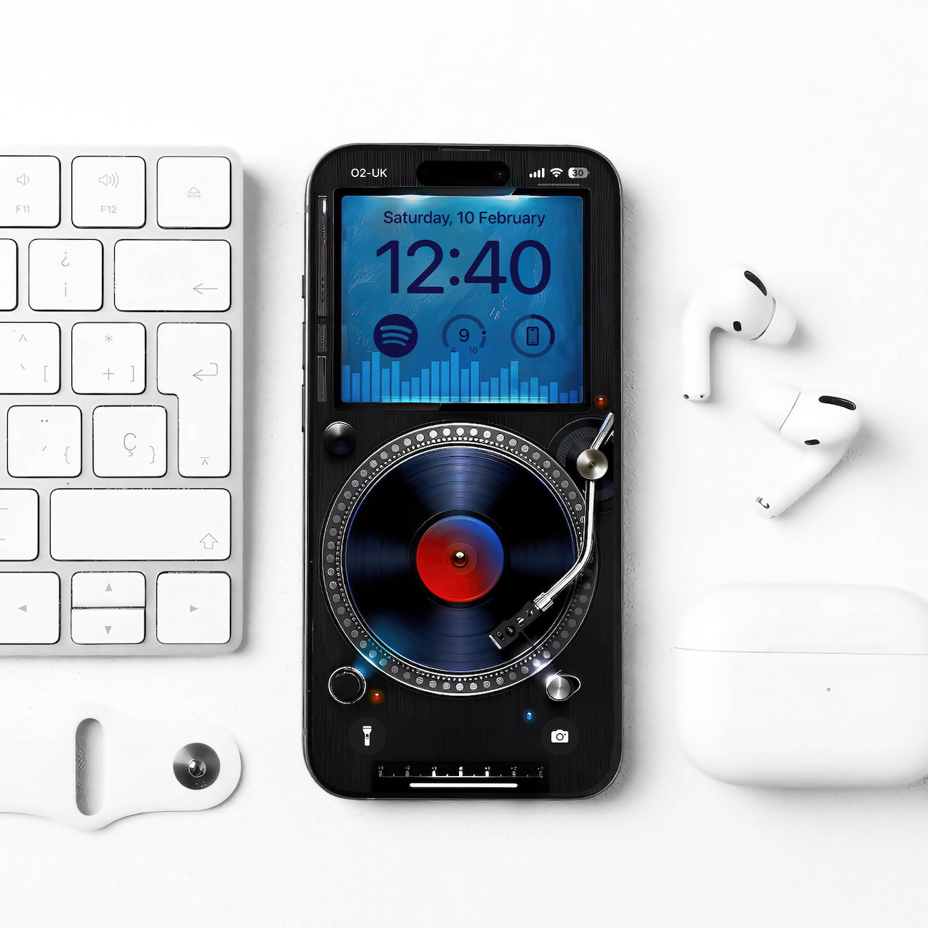 Retro DJ Vinyl Turntable Player iPhone Wallpaper | Ios Mobile Phone ...